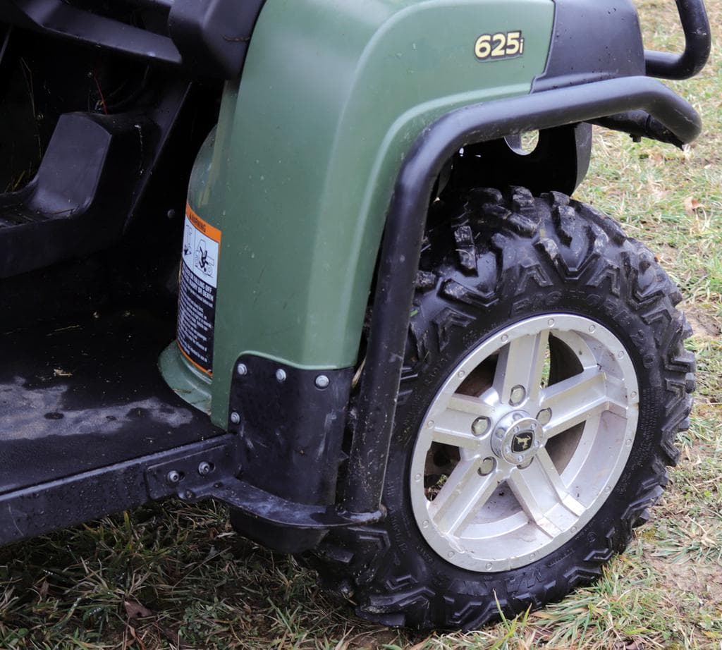 Tractor Zoom - John Deere XUV 625i