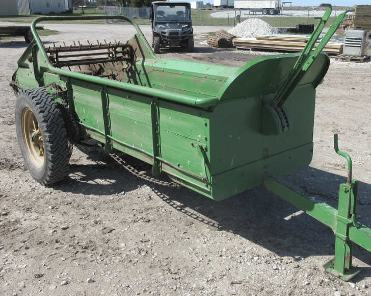John Deere L Manure Handling Manure Spreaders - Dry for Sale | Tractor Zoom