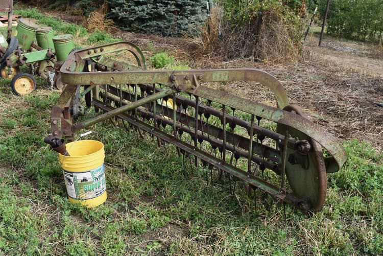 John Deere 350 Hay and Forage Hay - Rakes/Tedders for Sale | Tractor Zoom