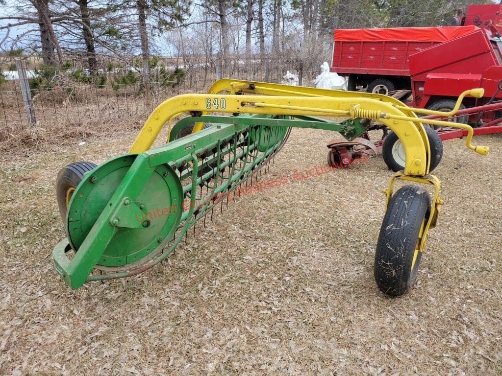 John Deere 640 Hay and Forage Hay - Rakes/Tedders for Sale | Tractor Zoom