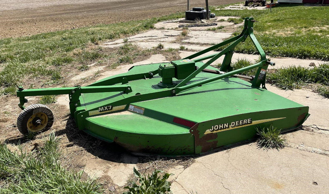 SOLD - John Deere MX7 Lot No. e51e5d58-0f6c-11ed-9544-0246304ce823 Hay ...