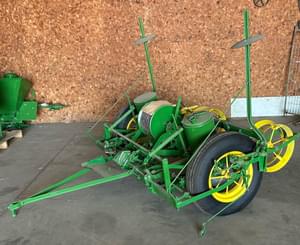 John Deere 290 Lot No. 31475 Planting For Sale with --- Rows | Tractor Zoom