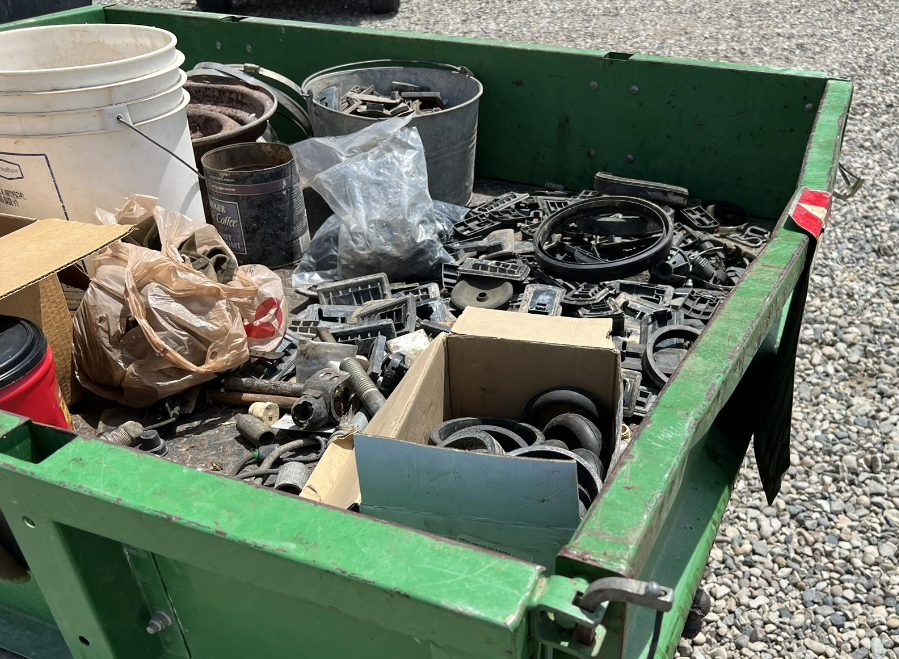 Tractor Zoom - John Deere Pro Gator 2020