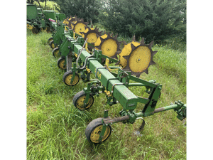 SOLD - John Deere RM Lot No. 37893 Tillage | Tractor Zoom