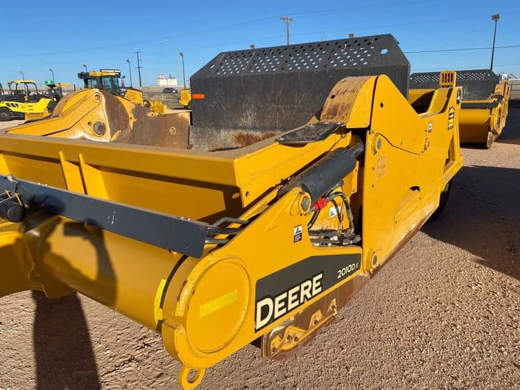 John Deere 2010DE Construction Scrapers for Sale | Tractor Zoom