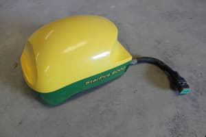 SOLD - John Deere Star Fire 6000 Receiver Other Equipment | Tractor Zoom