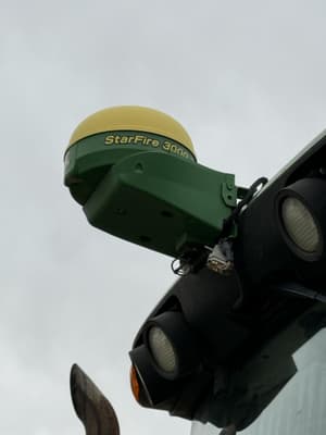 SOLD - John Deere StarFire 3000 Lot No. 109 Other Equipment | Tractor Zoom