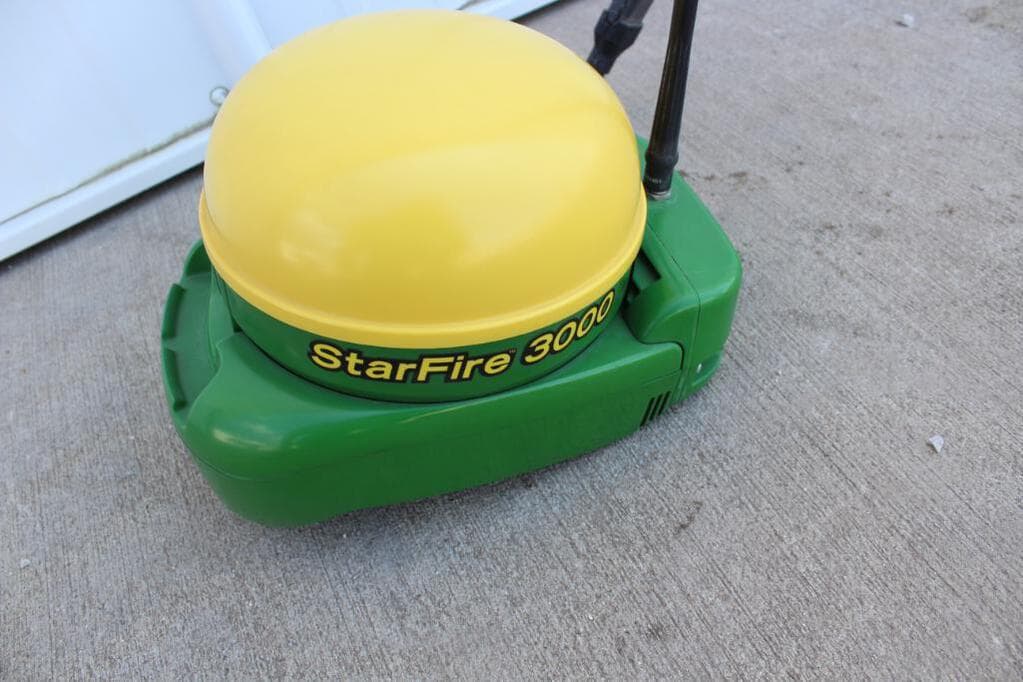 John Deere StarFire 3000 Other Equipment GPS Equipment for Sale ...