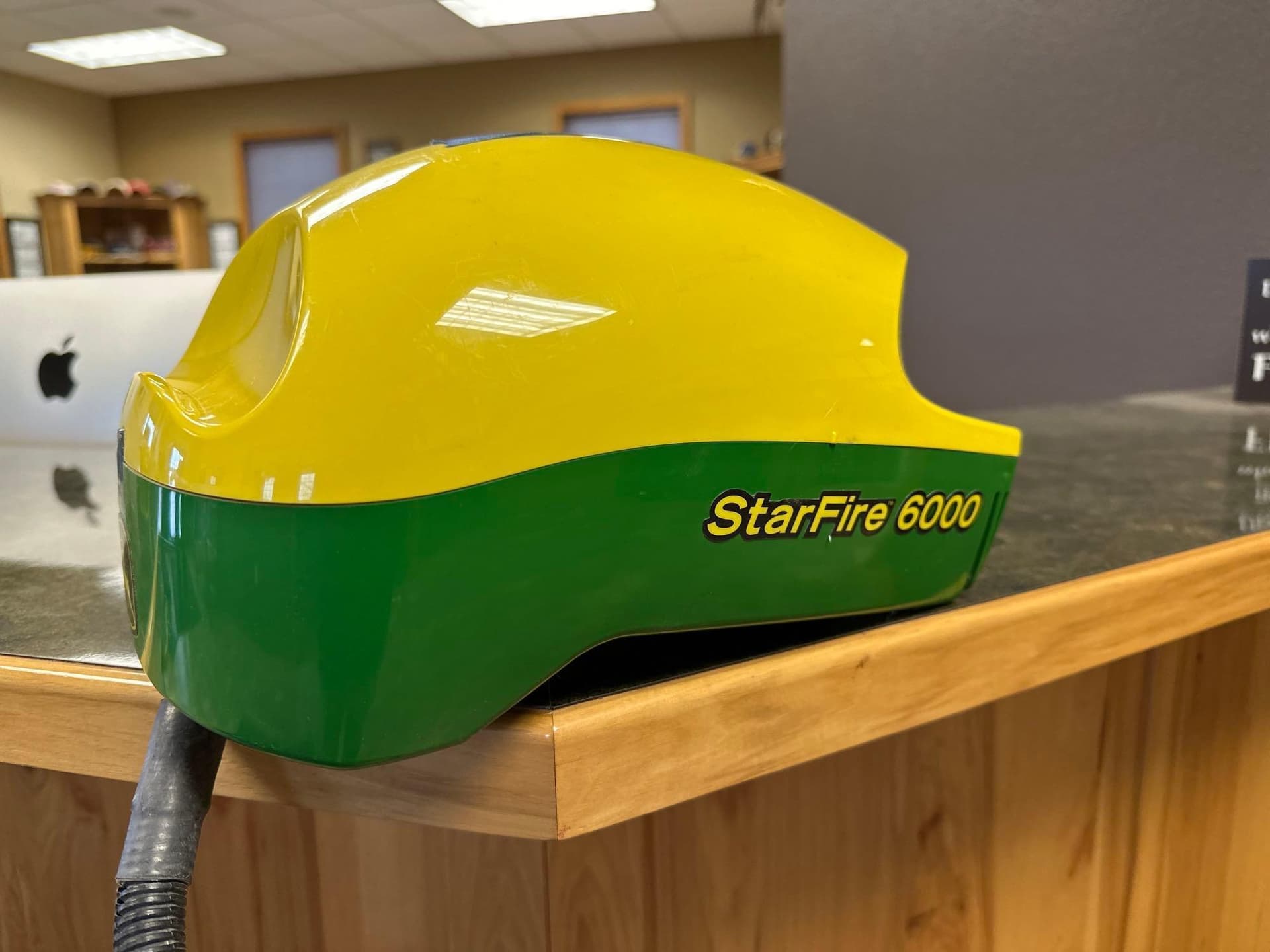 Tractor Zoom - John Deere StarFire 6000
