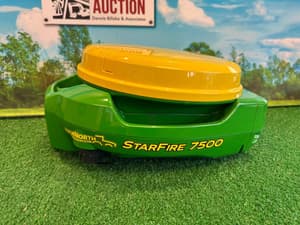 SOLD - John Deere StarFire 7500 Lot No. 9 Other Equipment | Tractor Zoom