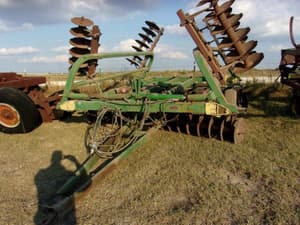 SOLD - John Deere TD235 Tandem Disc Tillage with 21 ft | Tractor Zoom