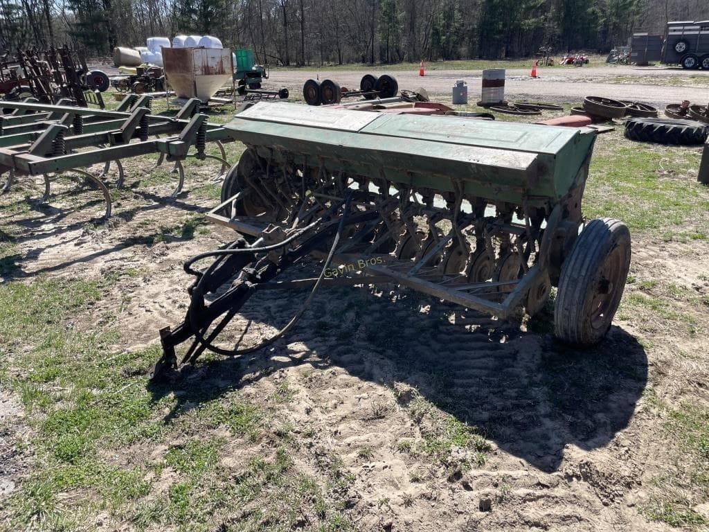 John Deere Van Brunt Planting Grain Drills for Sale | Tractor Zoom