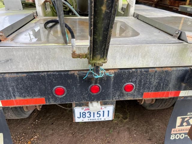 2017 KBH Fertilizer Chassis Lot No. 159 Chemical Applicators For Sale ...