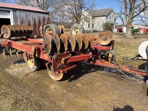 SOLD - KEWANEE 1100 18ft WING DISC Tillage with 18 ft | Tractor Zoom