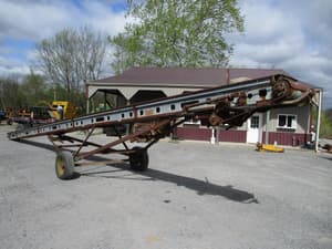 SOLD - KEWANEE 500 45' ELEVATOR Harvesting with --- Ft | Tractor Zoom