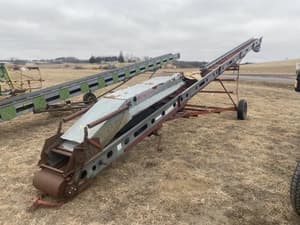 SOLD - Kewanee 500 Lot No. 3199 Harvesting with --- Ft | Tractor Zoom