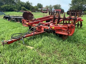 SOLD - Kewanee 1010 Lot No. 24 Tillage with 18 ft | Tractor Zoom