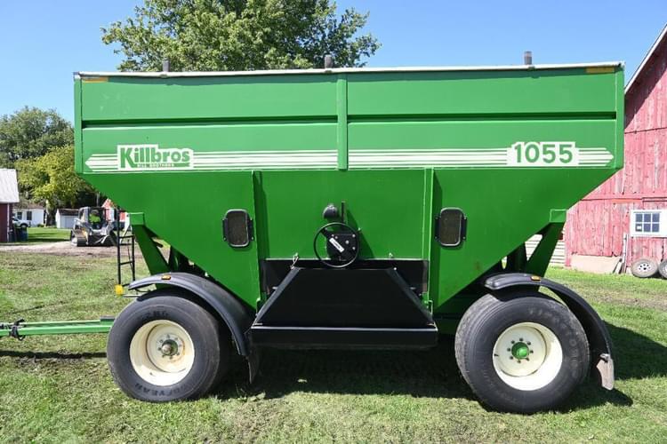 Killbros 1055 Harvesting Gravity Wagons for Sale | Tractor Zoom