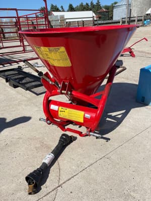 SOLD - King Kutter 500 3pt spreader Lot No. 14 Other Equipment ...