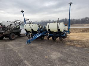 SOLD - Kinze 3000 Lot No. 1018A Planting with --- Rows | Tractor Zoom
