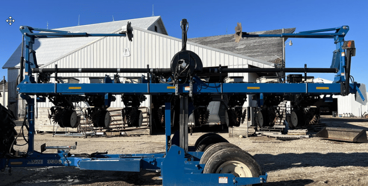 Kinze 3500 Planting Planters for Sale | Tractor Zoom