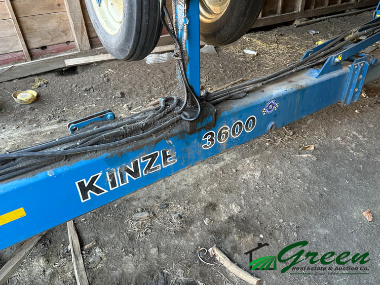Kinze 3600 Planting Planters for Sale | Tractor Zoom