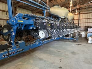 Kinze 3660 Stock No. 1284176 Planting For Sale with 32 Rows | Tractor Zoom