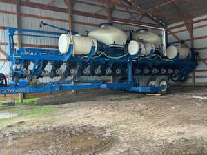 SOLD - Kinze 3660 Stock No. e229ada1084aadc8f7e0c9b3220f3c0b Planting ...
