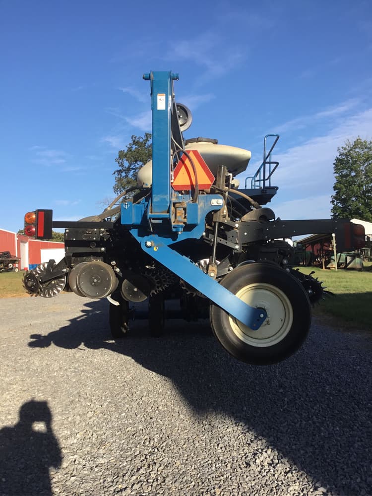 Kinze 3660 Planting Planters for Sale | Tractor Zoom