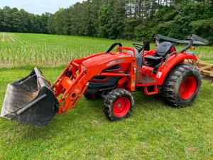 SOLD - Kioti CK30 Tractor w/ Kioti KL30 Front End Loader *See Video ...