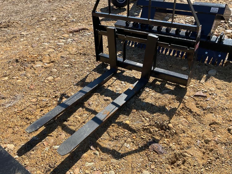 SOLD - Kivel KM2251 Other Equipment 3 Point Attachments | Tractor Zoom
