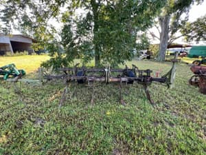 SOLD - KMC 4 Row Ripper Bedder w/ Hydraulic Row Markers Tillage with ...