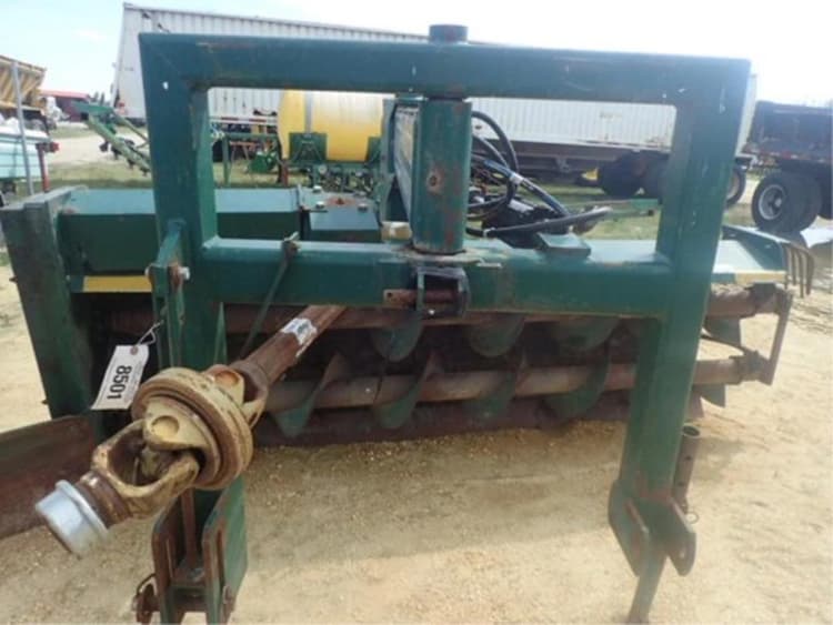 KMC 6410 Manure Handling Poultry Litter Equipment for Sale | Tractor Zoom