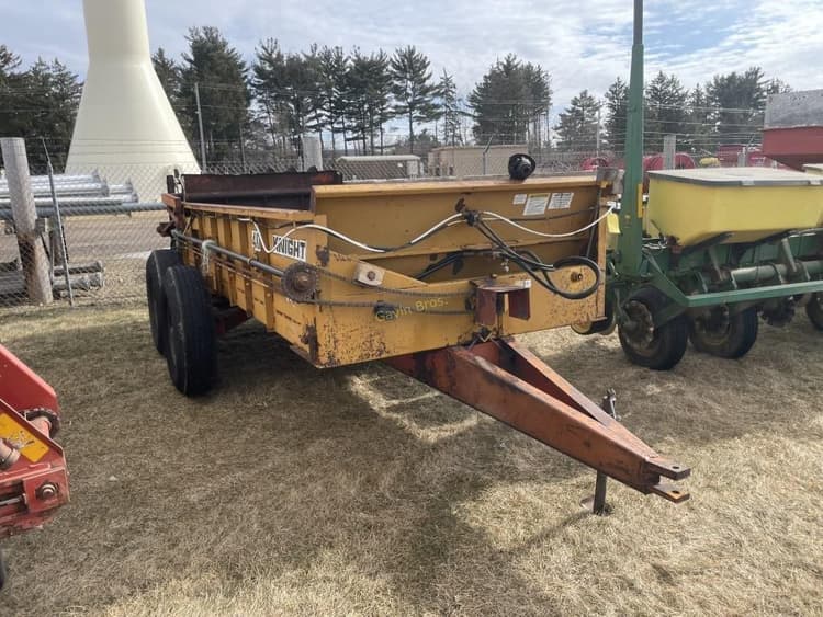 Knight 410 Manure Handling Manure Spreaders - Dry for Sale | Tractor Zoom