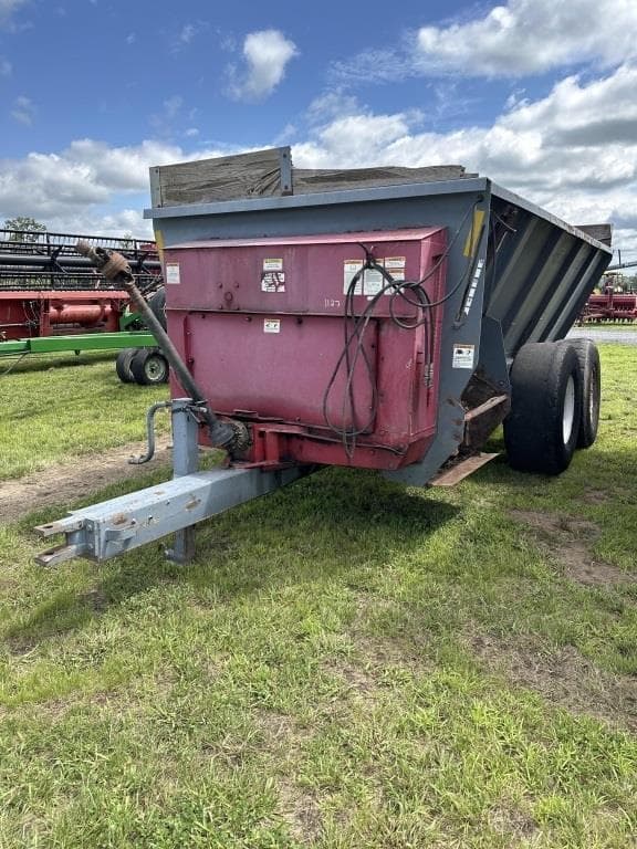 Knight 8030 Manure Handling Manure Spreaders - Dry for Sale | Tractor Zoom