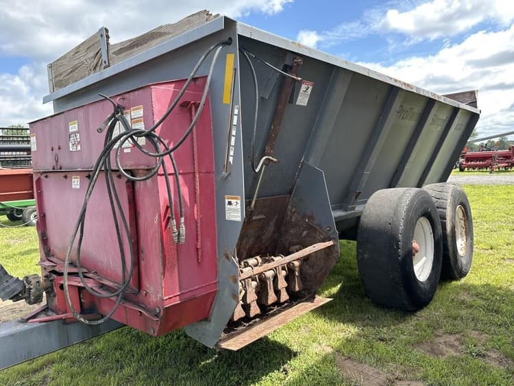 Knight 8030 Manure Handling Manure Spreaders - Dry for Sale | Tractor Zoom