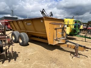 SOLD - Knight 8124 Lot No. 39055 Manure Handling | Tractor Zoom