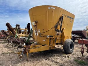 SOLD - Knight 5060 Lot No. 44 Hay and Forage | Tractor Zoom