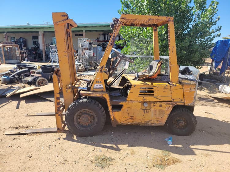 Komatsu FG20L-7 Construction Forklifts for Sale | Tractor Zoom