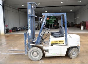 Komatsu FG25 Lot No. 9167 Construction For Sale with --- Hrs | Tractor Zoom