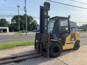 SOLD - Komatsu FH40 Lot No. 527P Construction with 18,000 Hrs | Tractor ...