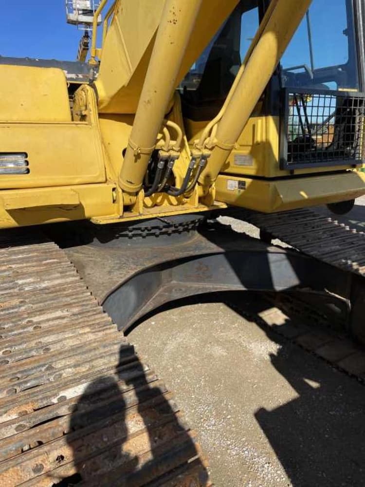 Komatsu PC200LC-8 Construction Excavators for Sale | Tractor Zoom