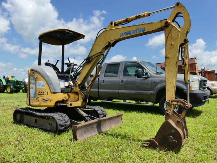 Komatsu PC27MR Construction Compact Excavators for Sale | Tractor Zoom