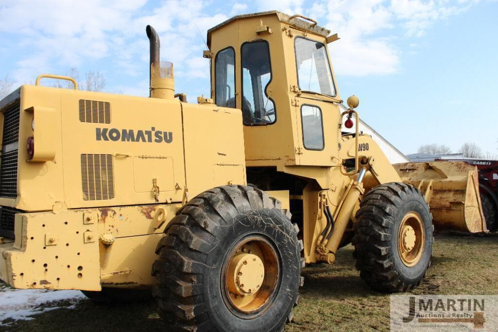 Komatsu W90 Construction Wheel Loaders for Sale | Tractor Zoom