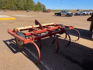 SOLD - Krause 10 Shank Chisel Tillage with --- In | Tractor Zoom