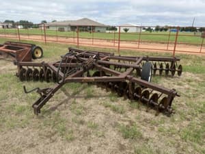 SOLD - Krause 212 disc Tillage with 14 ft | Tractor Zoom
