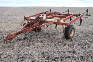 SOLD - Krause 2869 9-shank disc-chisel Tillage with 9 Shanks | Tractor Zoom