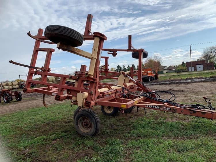 Krause 4300 Tillage Chisel Plows for Sale | Tractor Zoom