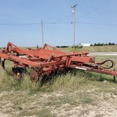 SOLD - Krause 4800 Stock No. 193047 Tillage with --- Shanks | Tractor Zoom