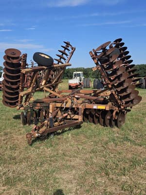 SOLD - Krause 4956 Disc Plow Tillage with --- In | Tractor Zoom